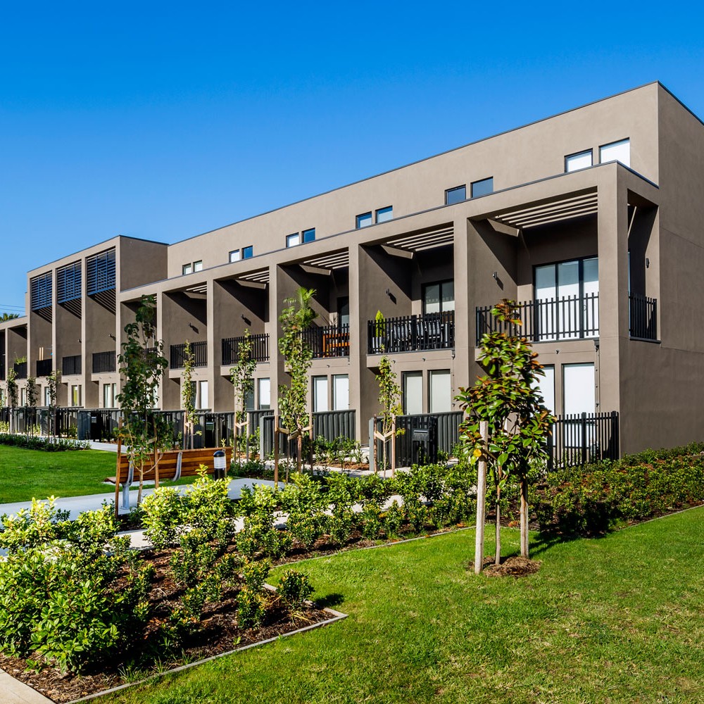 Exsulite lightweight cladding system by Dulux Acratex